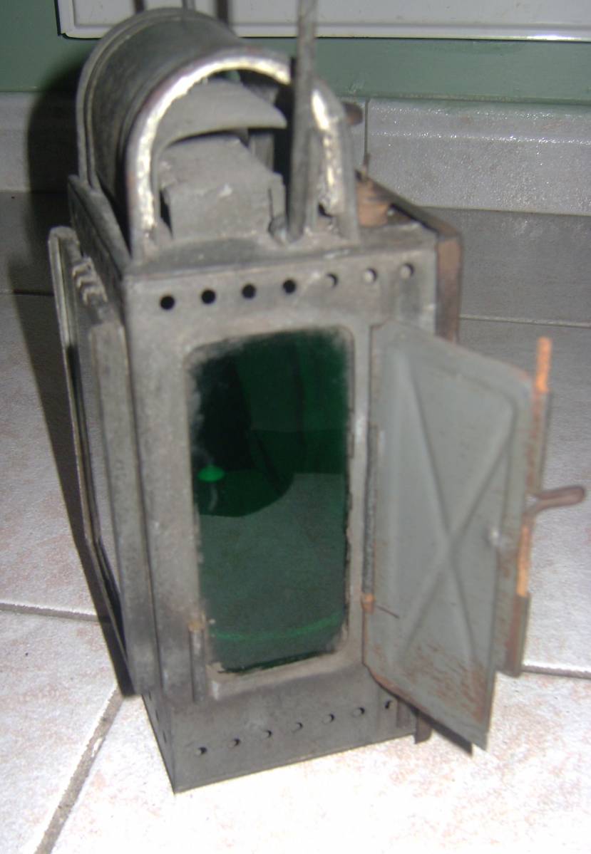 Reichsbahn lantern | WWII Forums